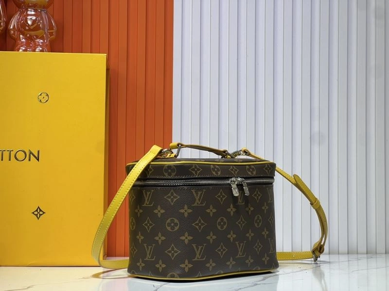 Official Louis Vuitton Cosmetic Bags