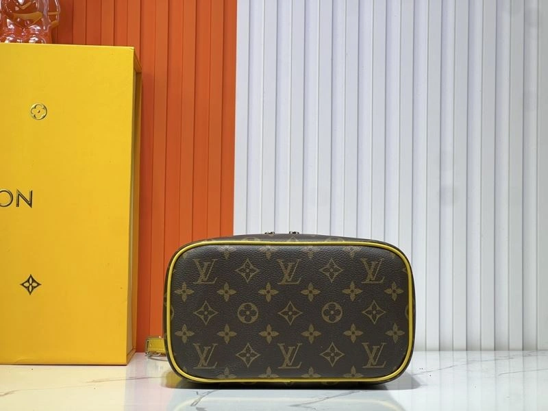 Official Louis Vuitton Cosmetic Bags