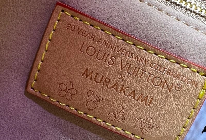 Official Louis Vuitton Cosmetic Bags