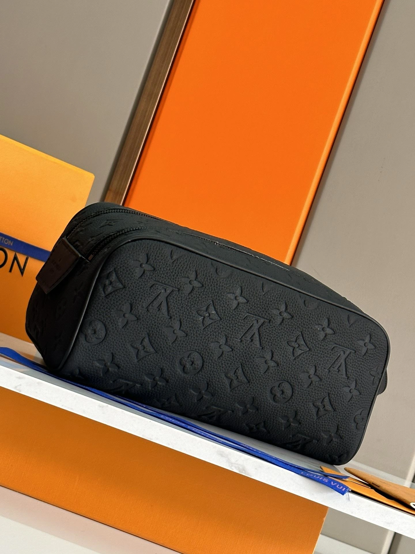 Low-cost Louis Vuitton Cosmetic Bags