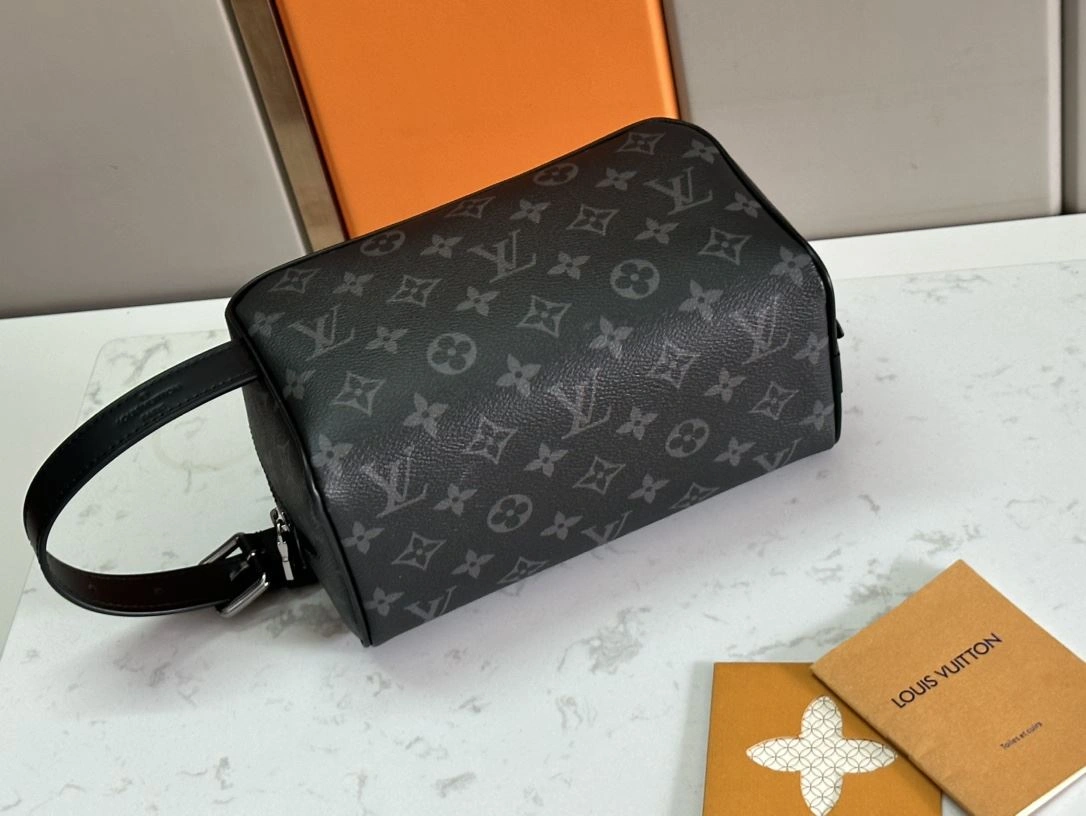 Discounted Louis Vuitton Cosmetic Bags