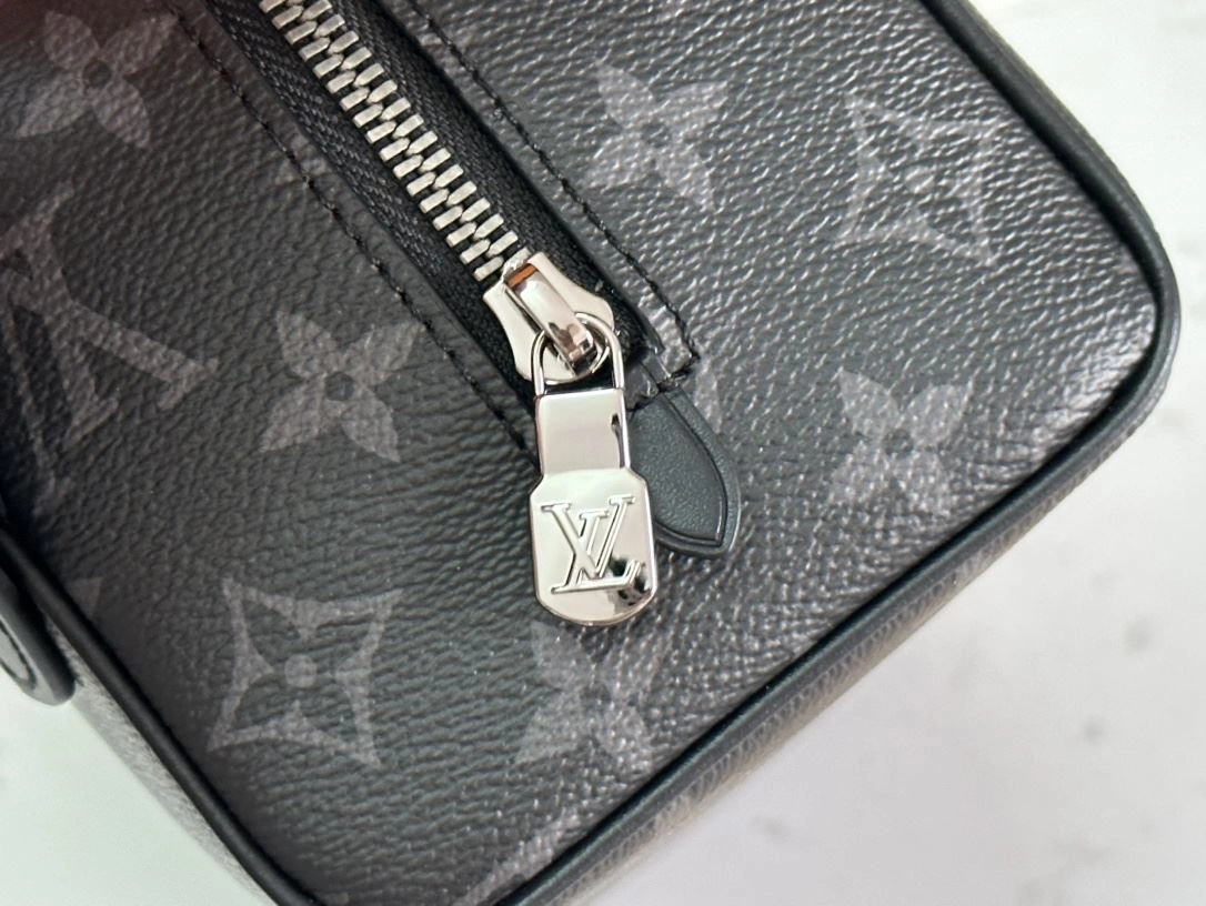 Discounted Louis Vuitton Cosmetic Bags