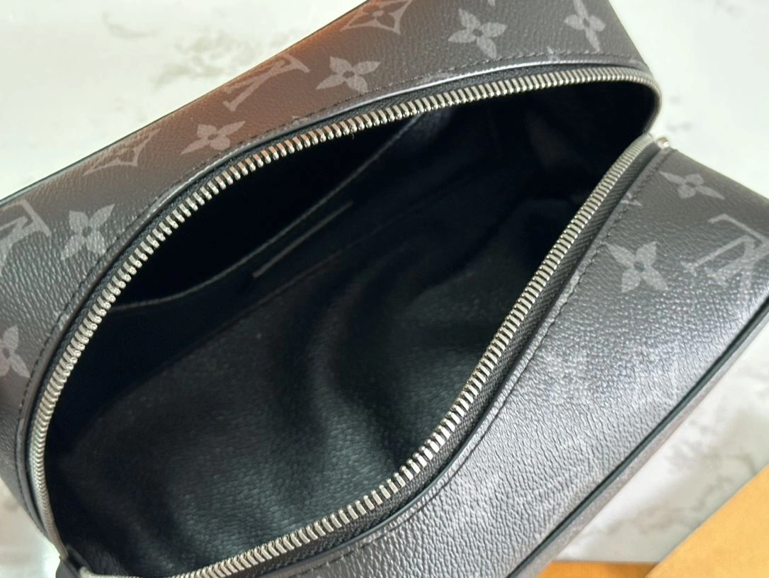 Discounted Louis Vuitton Cosmetic Bags