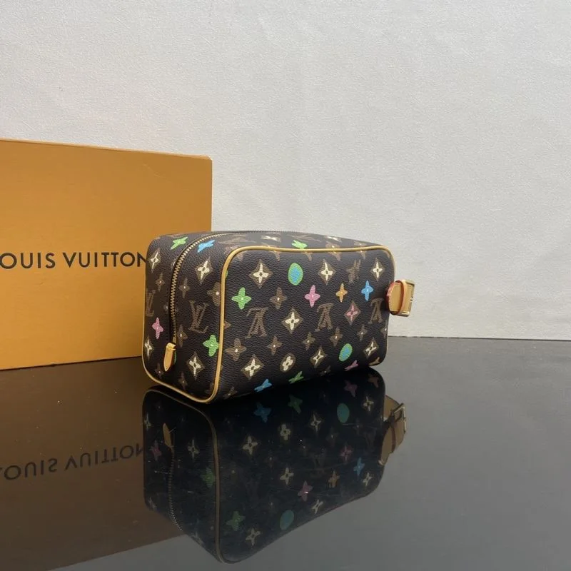 Low-cost Louis Vuitton Cosmetic Bags