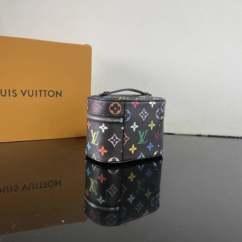 Low-cost Louis Vuitton Cosmetic Bags