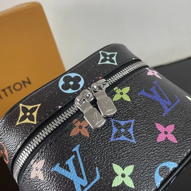 Low-cost Louis Vuitton Cosmetic Bags