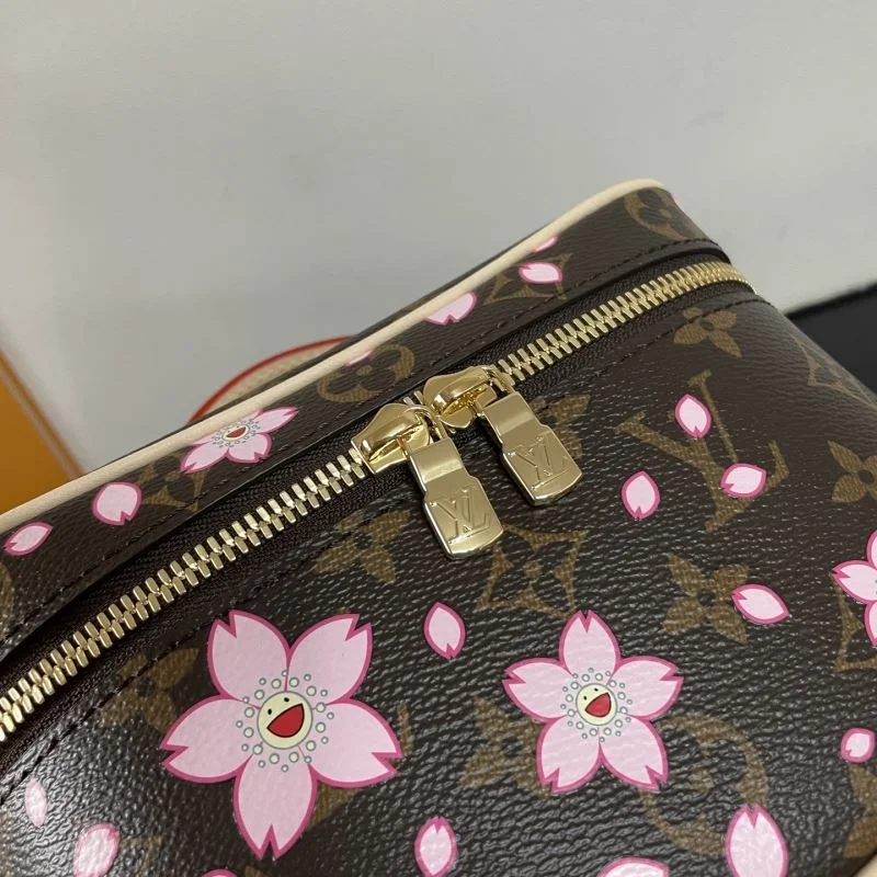 High fidelity Louis Vuitton Cosmetic Bags