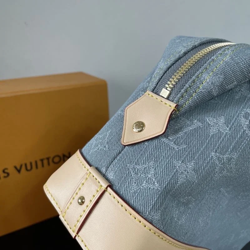 Mirror quality Louis Vuitton Cosmetic Bags