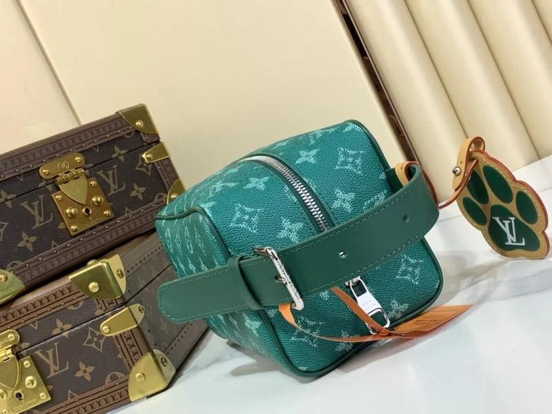 Official Louis Vuitton Cosmetic Bags