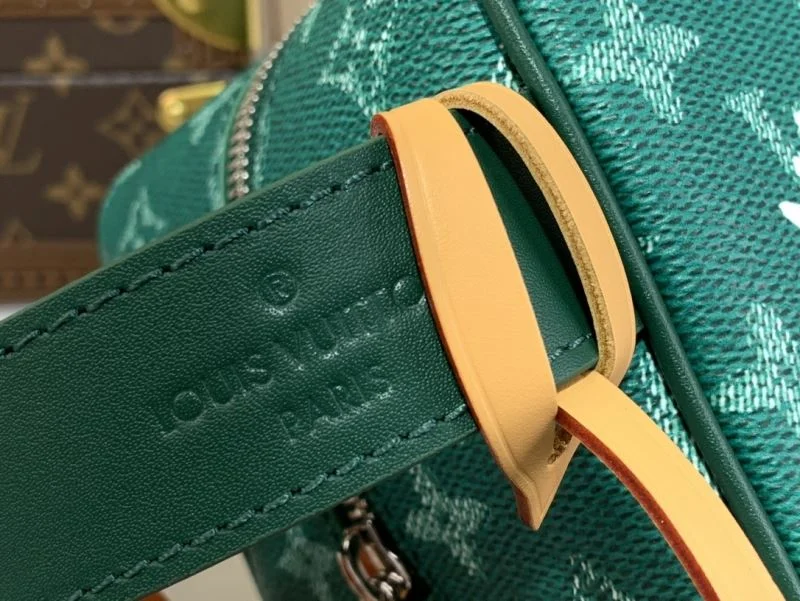 Official Louis Vuitton Cosmetic Bags