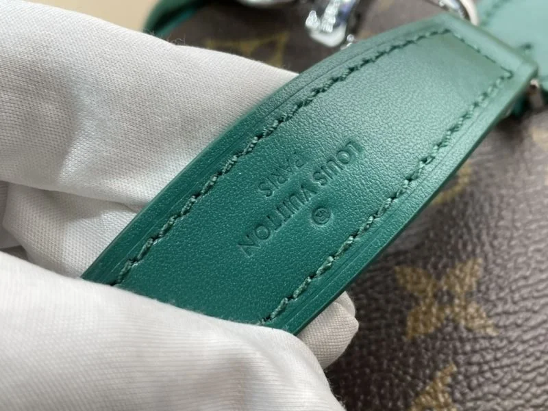 Cut-rate Louis Vuitton Cosmetic Bags