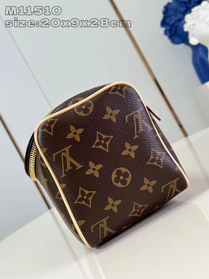 Top match Louis Vuitton Cosmetic Bags