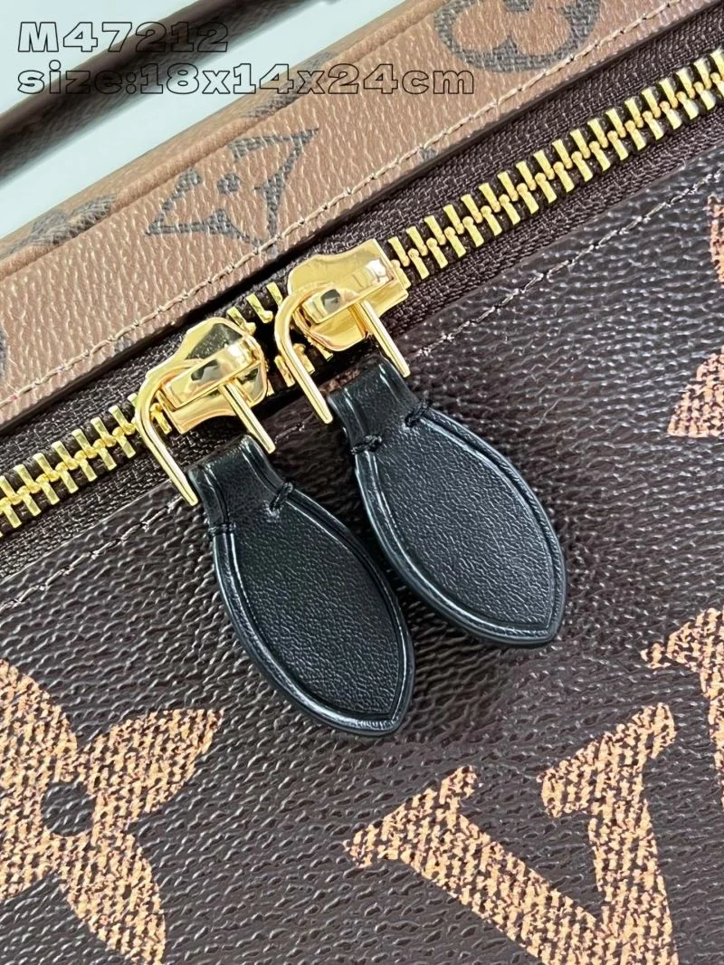 Top mirror Louis Vuitton Cosmetic Bags