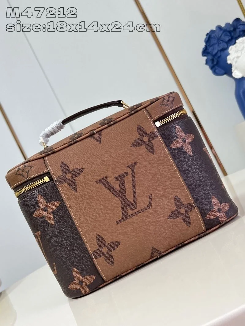 Top mirror Louis Vuitton Cosmetic Bags