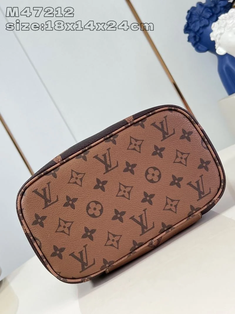 Top mirror Louis Vuitton Cosmetic Bags