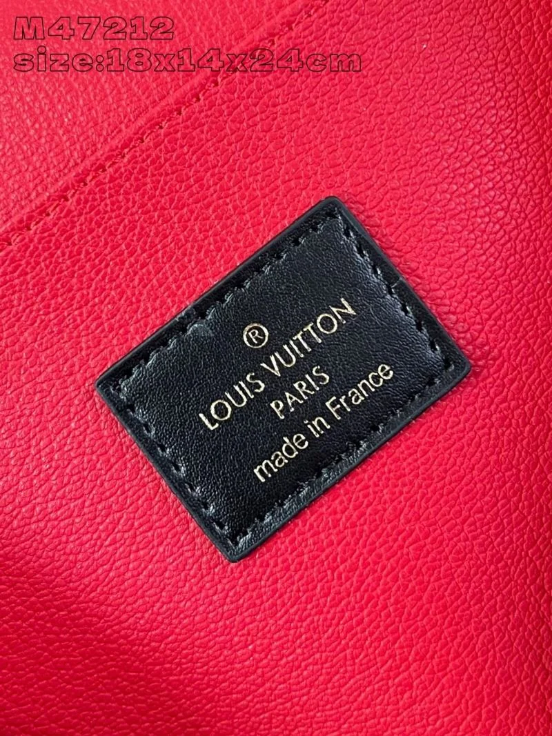 Top mirror Louis Vuitton Cosmetic Bags