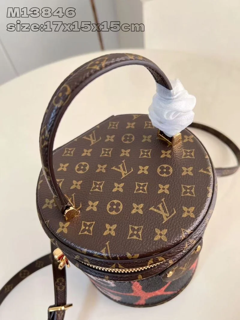 Official Louis Vuitton Cosmetic Bags