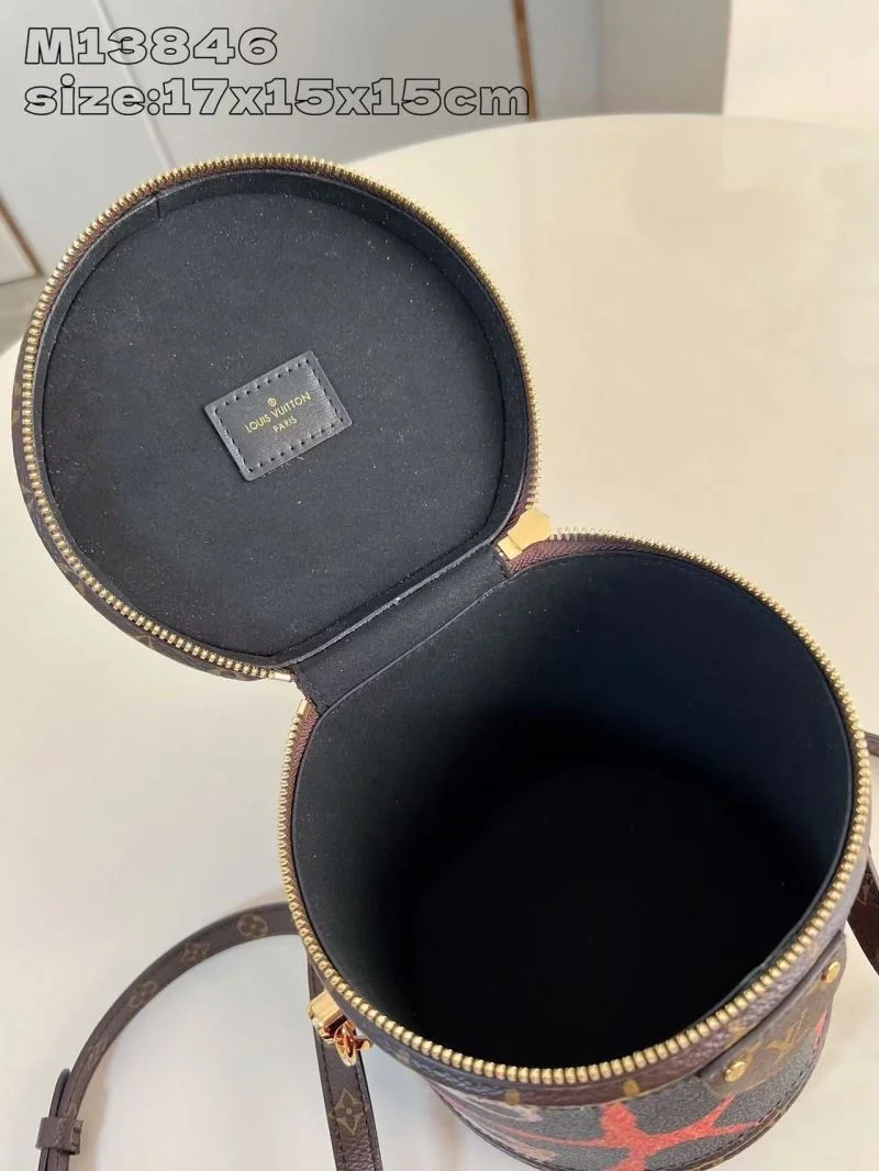 Official Louis Vuitton Cosmetic Bags