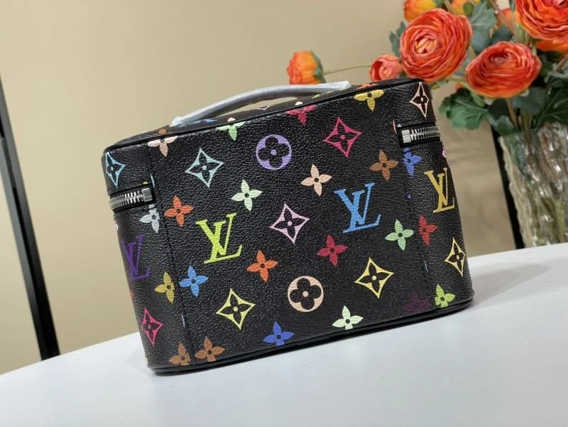 Top match Louis Vuitton Cosmetic Bags