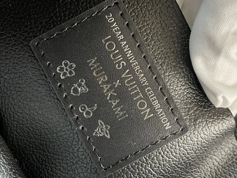 Top match Louis Vuitton Cosmetic Bags