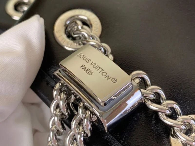 Top match Louis Vuitton Cosmetic Bags
