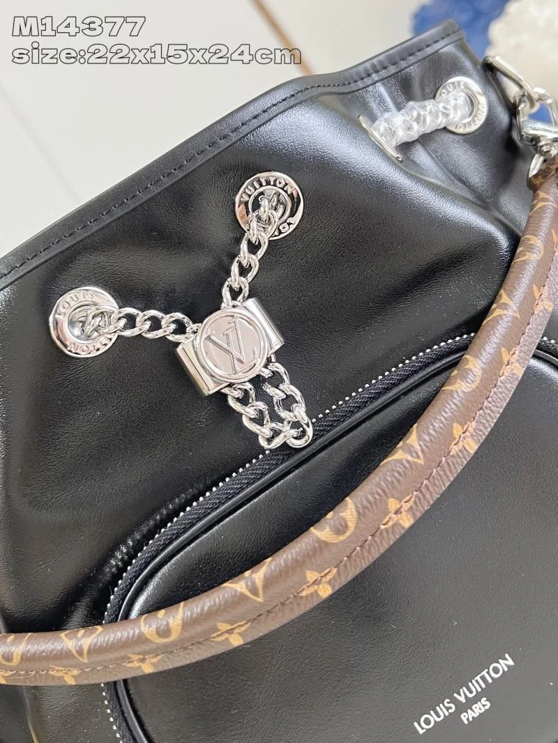 Mirror quality Louis Vuitton Cosmetic Bags