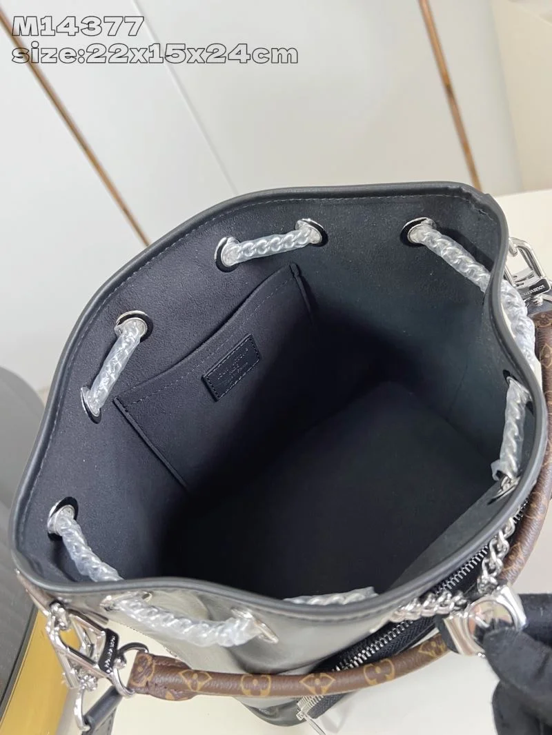 Mirror quality Louis Vuitton Cosmetic Bags