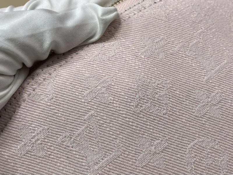 OEM Louis Vuitton Cosmetic Bags