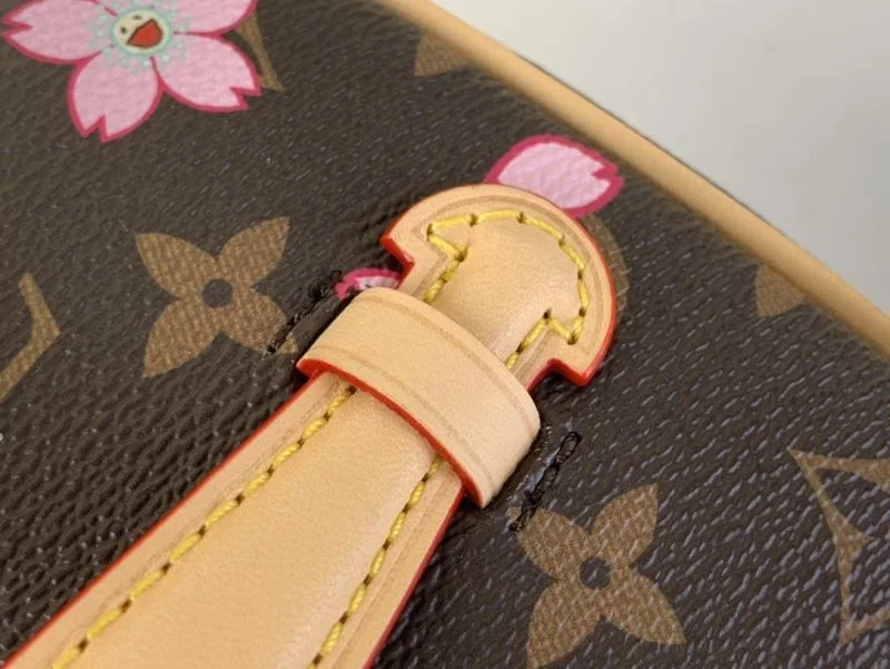 Factory-made Louis Vuitton Cosmetic Bags