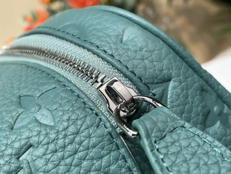 1:1 copy Louis Vuitton Cosmetic Bags