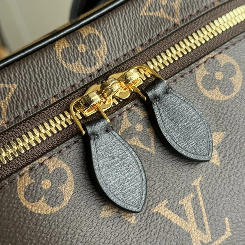Economical Louis Vuitton Cosmetic Bags