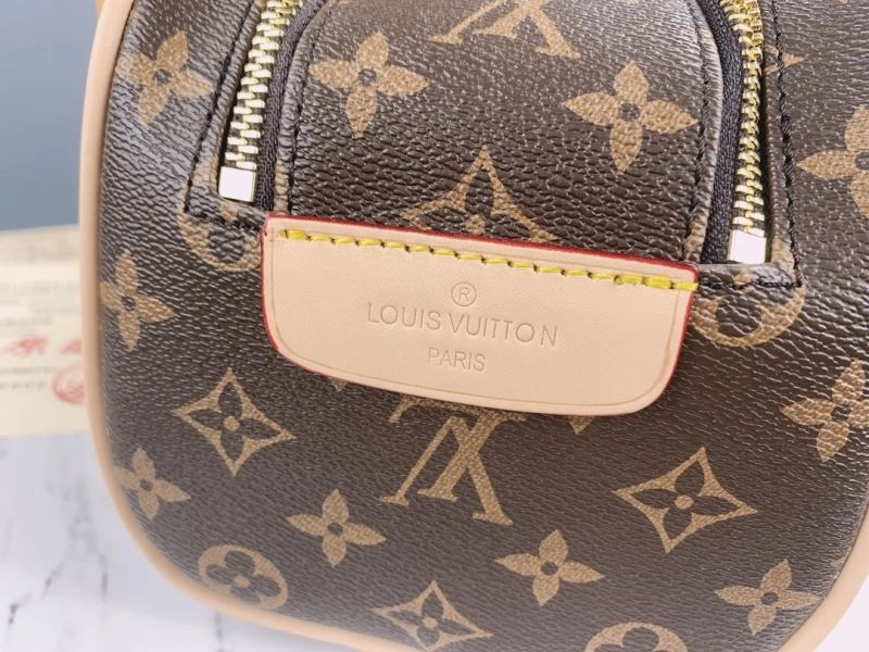 Official Louis Vuitton Cosmetic Bags
