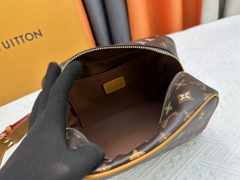 Inexpensive Louis Vuitton Cosmetic Bags