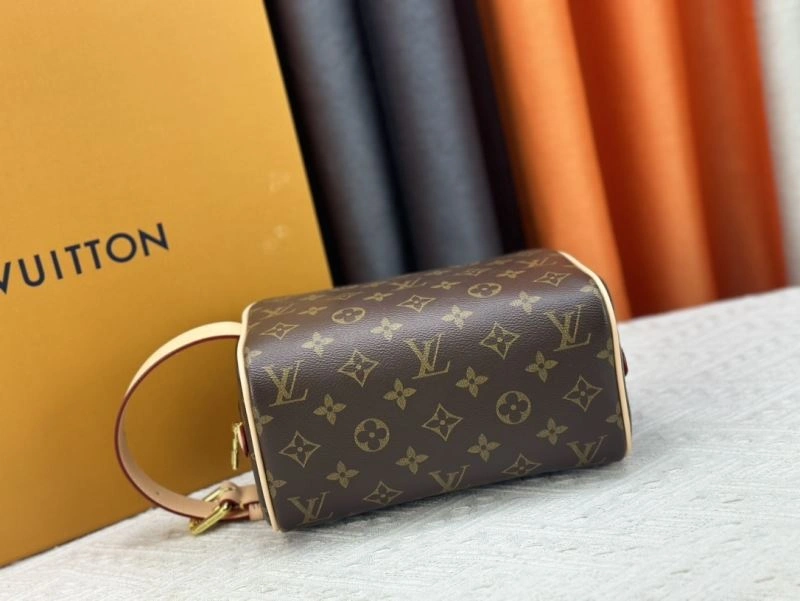Economical Louis Vuitton Cosmetic Bags