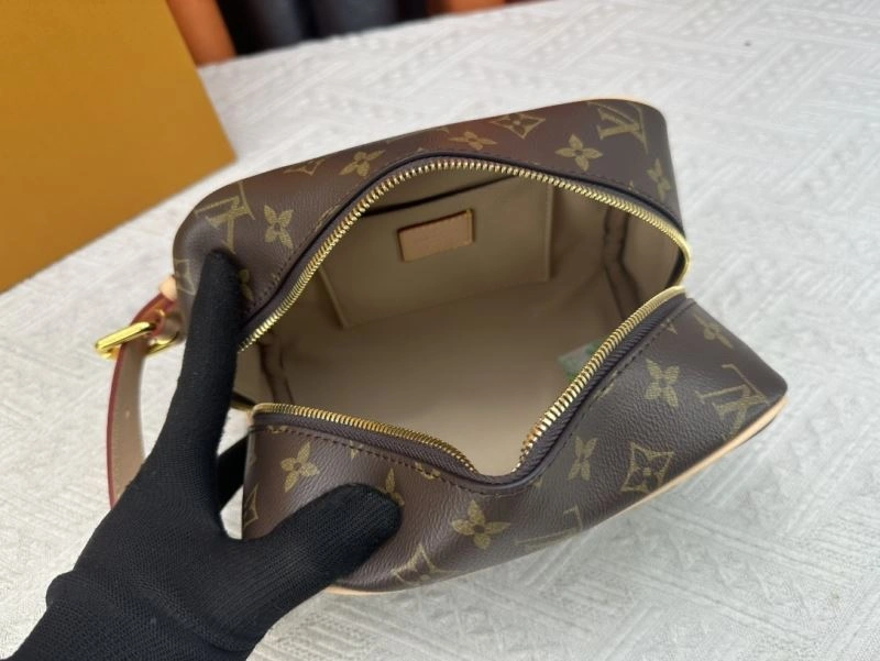 Economical Louis Vuitton Cosmetic Bags