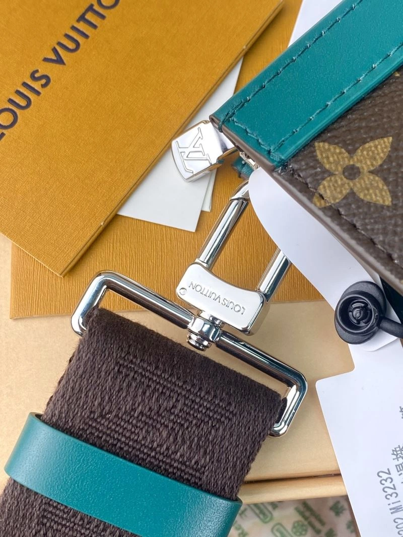 Mirror quality Louis Vuitton Cosmetic Bags