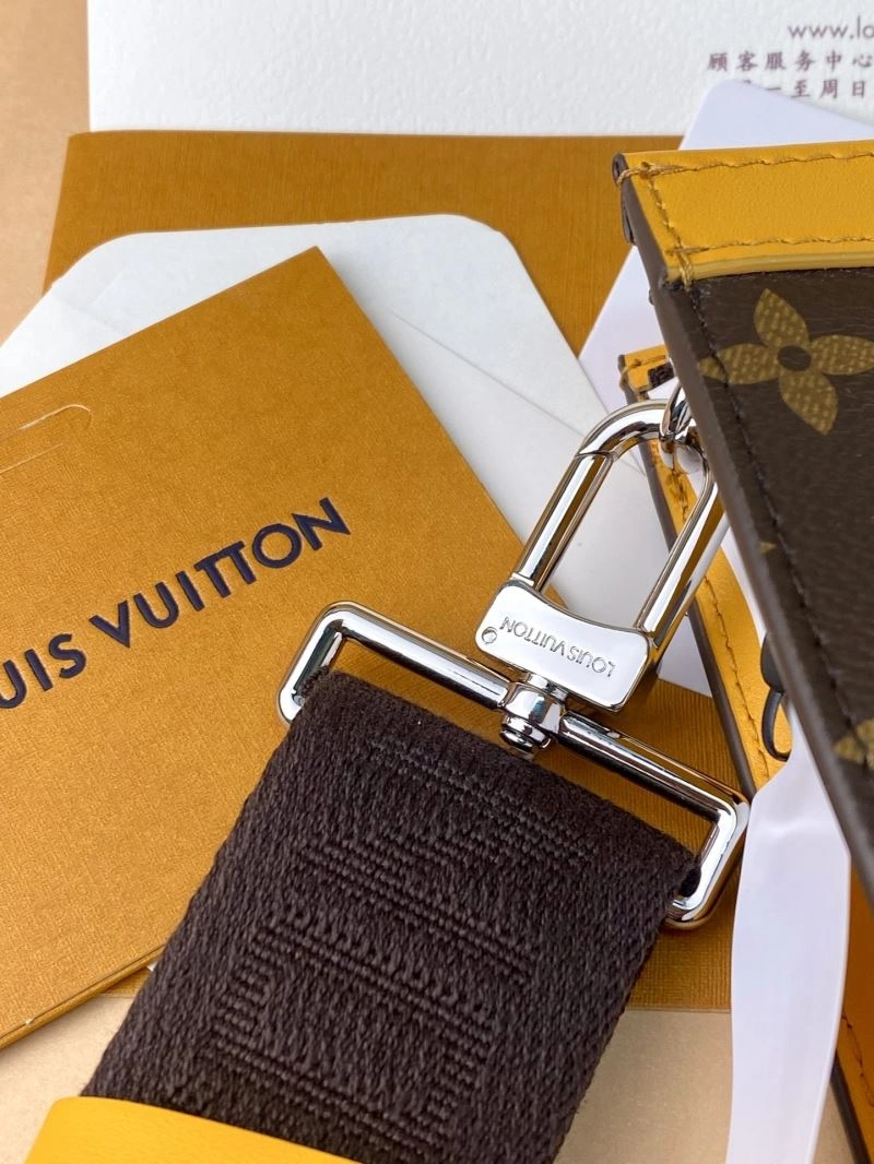 Top mirror Louis Vuitton Cosmetic Bags