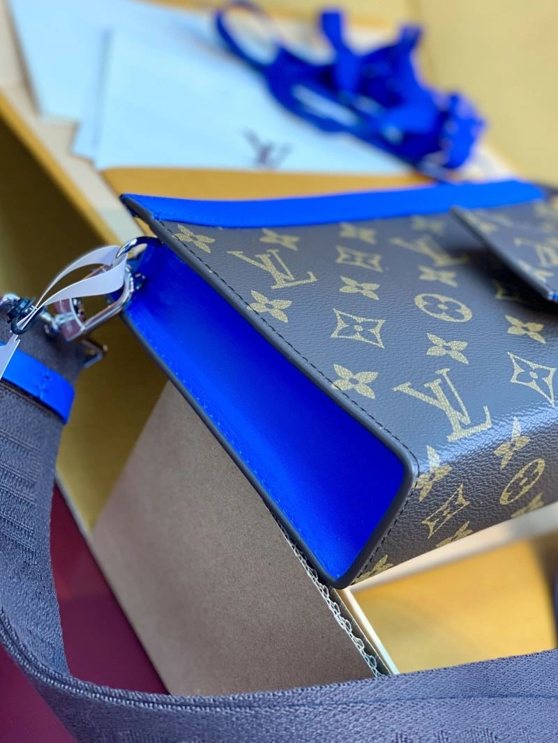 Low-cost Louis Vuitton Cosmetic Bags