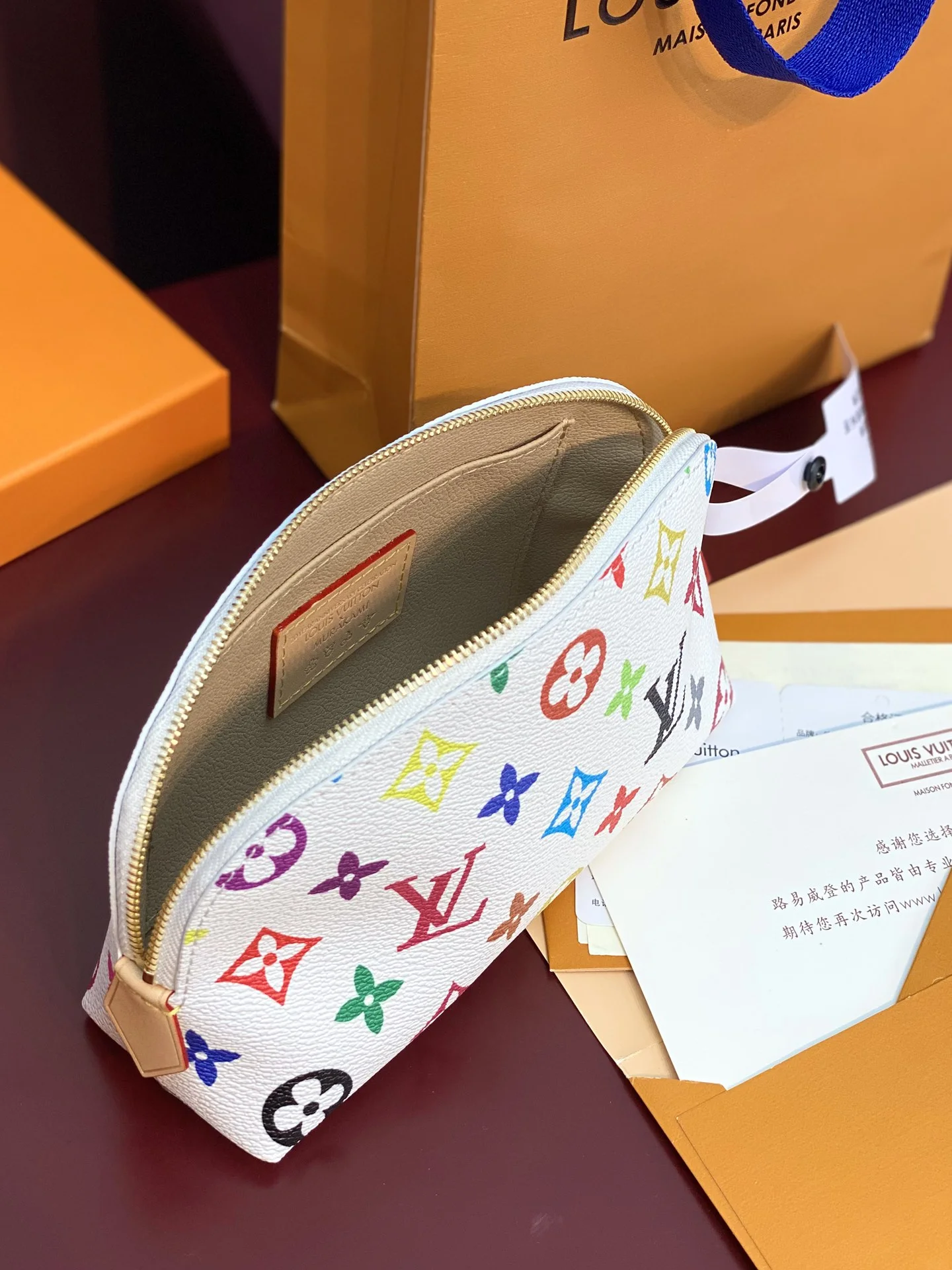 Accurate model Louis Vuitton Cosmetic Bags