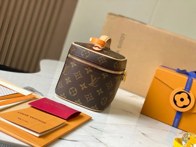 Mirror quality Louis Vuitton Cosmetic Bags