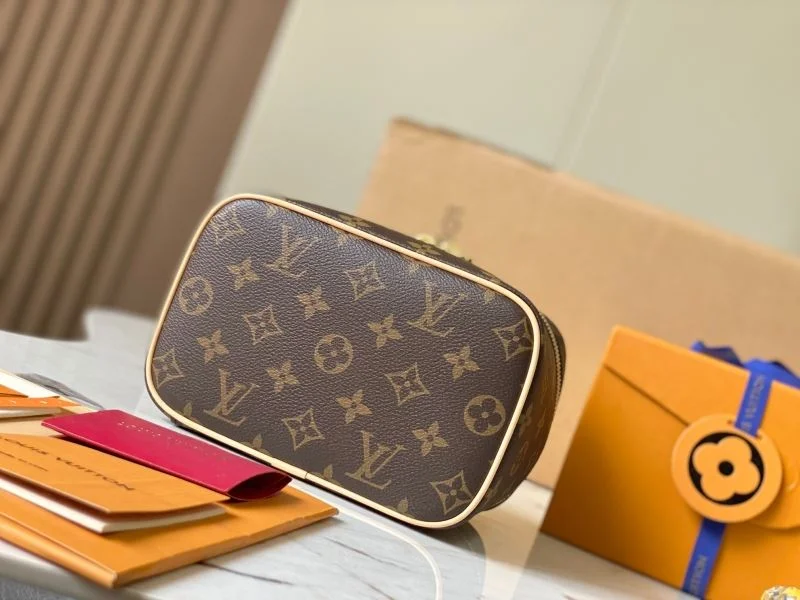 Mirror quality Louis Vuitton Cosmetic Bags