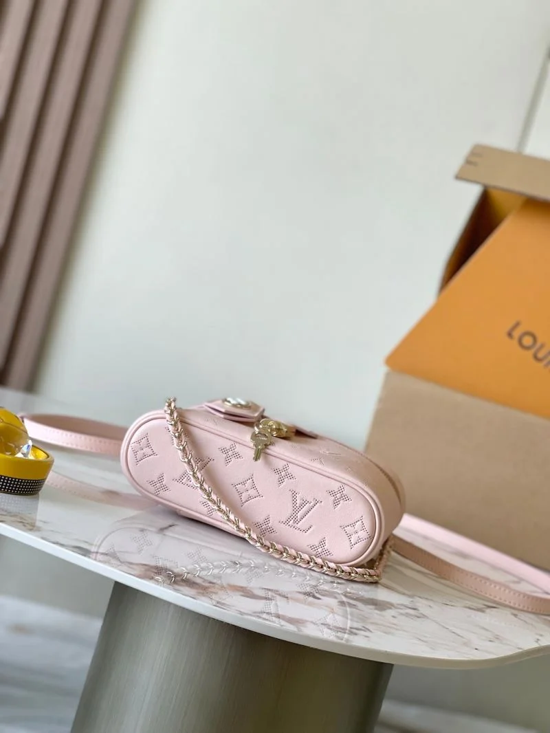 Low-cost Louis Vuitton Cosmetic Bags