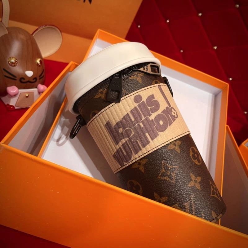 Mirror quality Louis Vuitton Cups