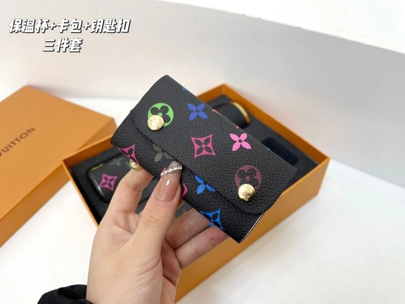 Factory-made Louis Vuitton Cups