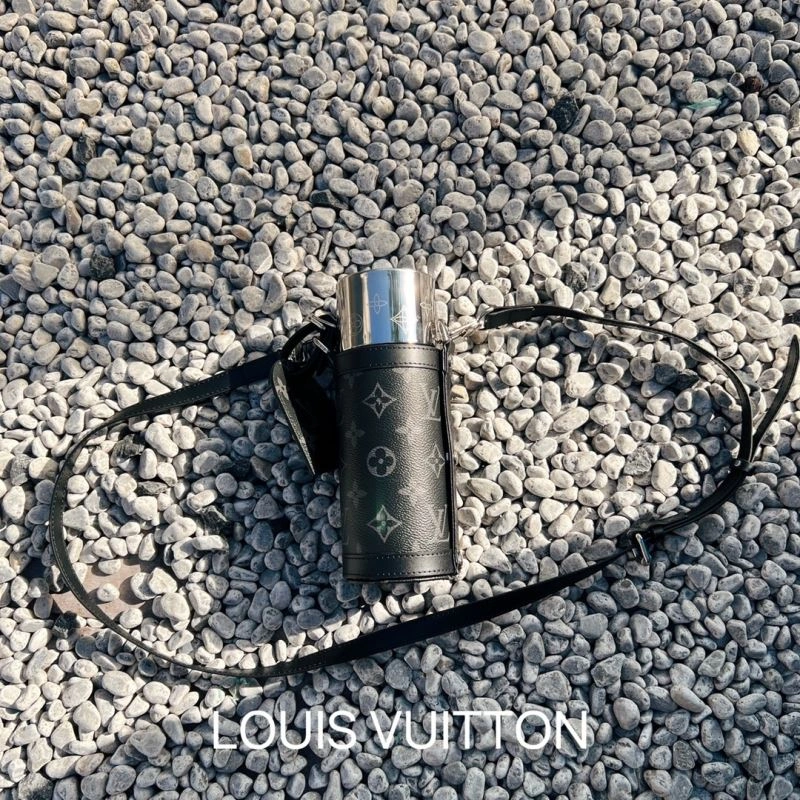 Mirror quality Louis Vuitton Cups
