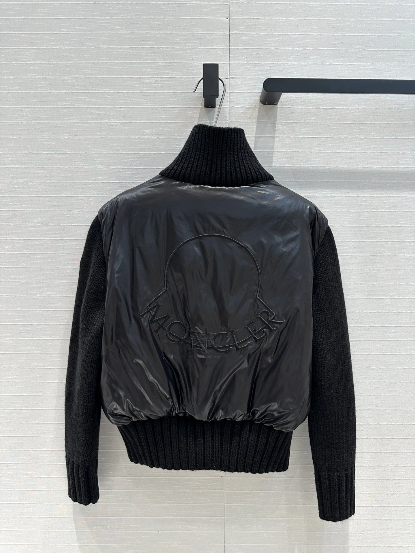 Official Louis Vuitton Down Jackets