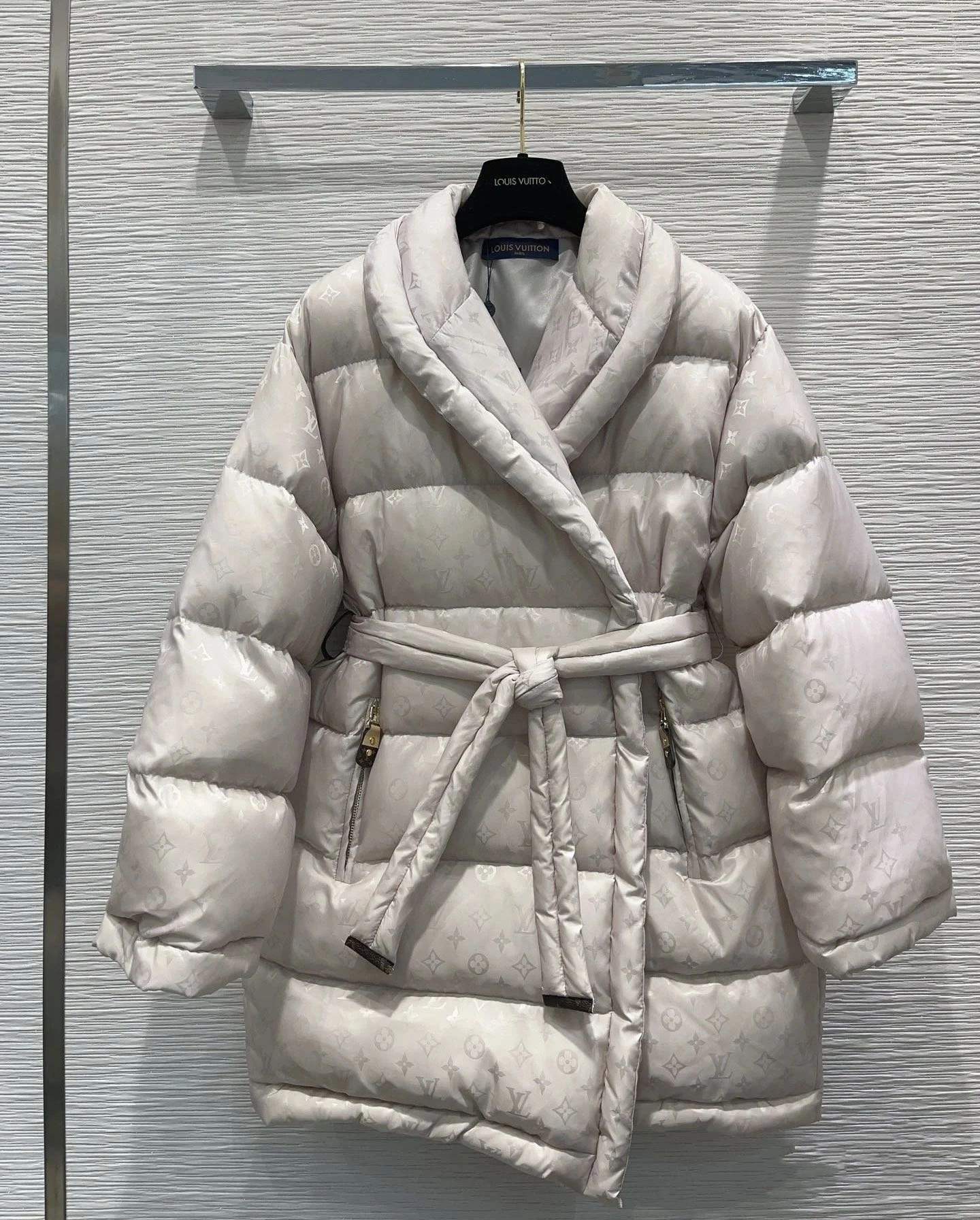 Economical Louis Vuitton Down Jackets