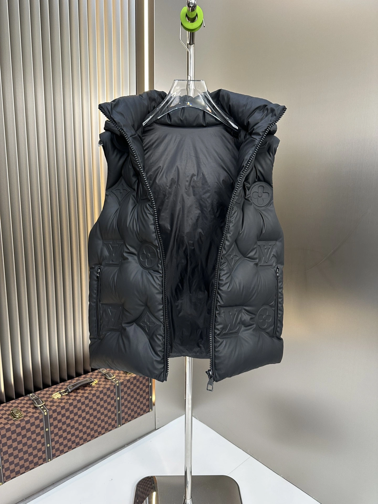 High fidelity Louis Vuitton Down Jackets