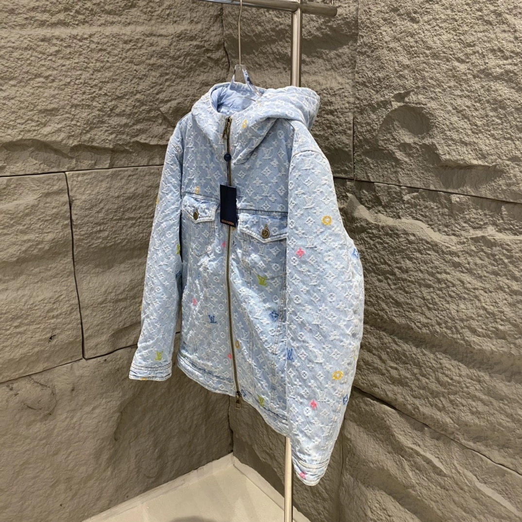 Value-priced Louis Vuitton Down Jackets