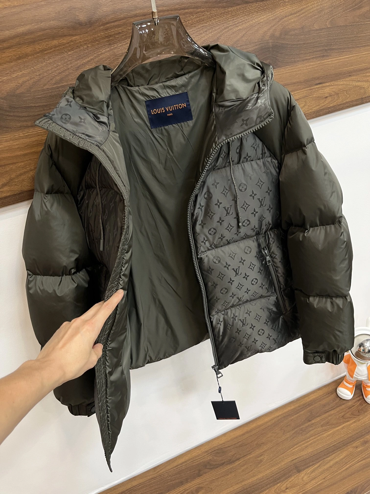Bargain Louis Vuitton Down Jackets
